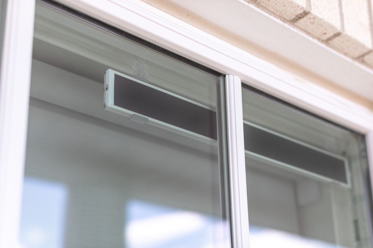 Environmentally Smart With Solar Panel Blinds – SmarterHome
